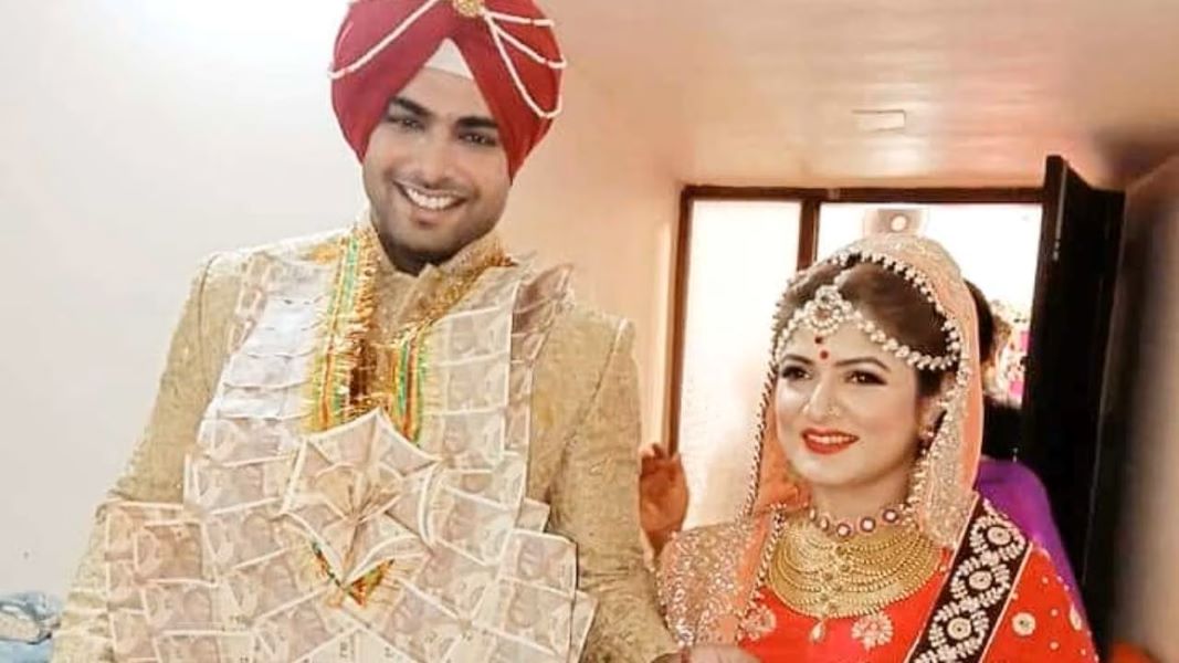 Srabanti Chatterjee Wiki, Age, Husband, Children, Family, Biography & More - BanglaBharati