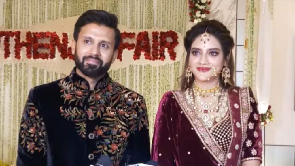Nusrat Jahan Wiki, Age, Husband, Children, Family, Biography & More ...